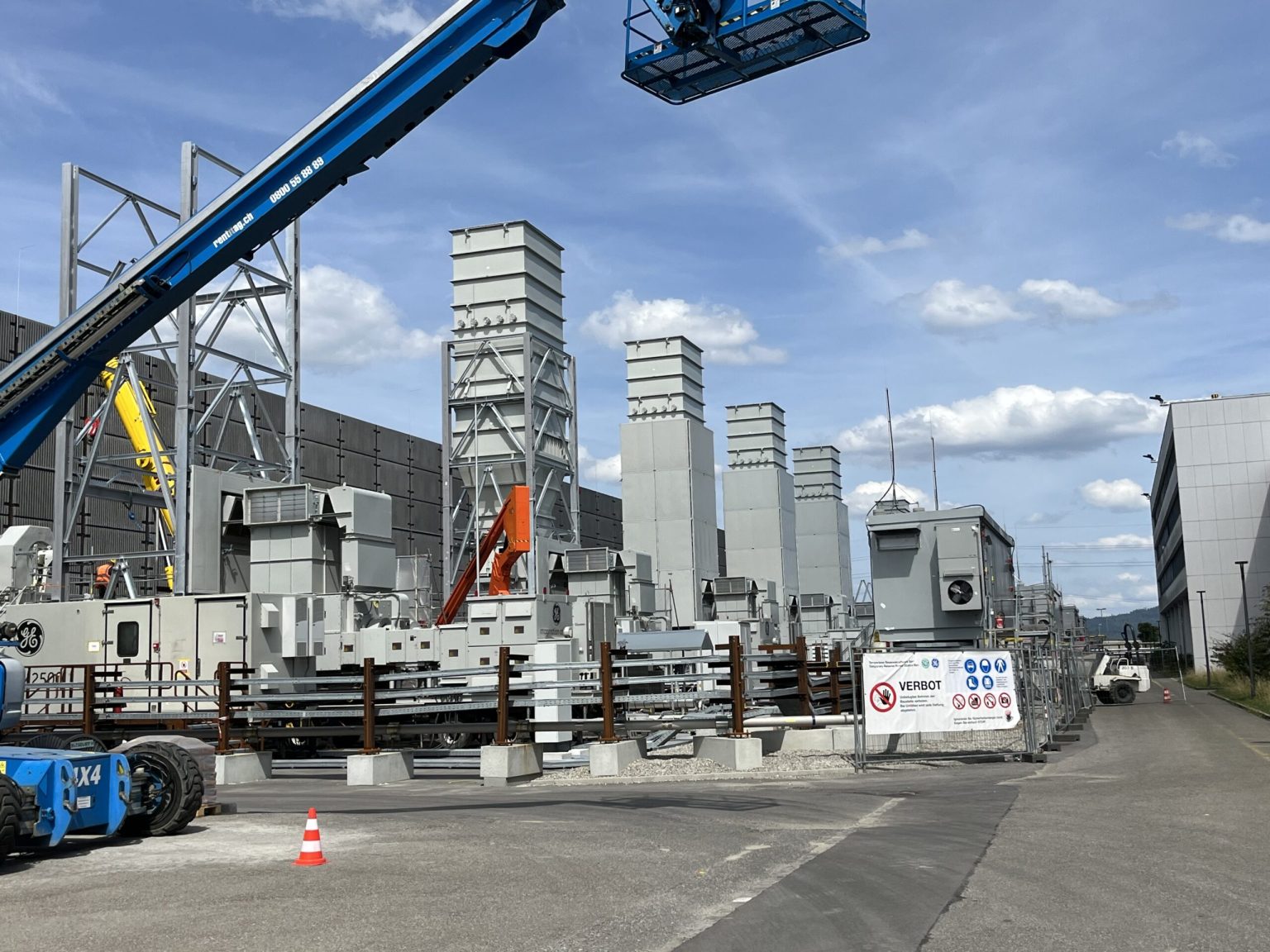 Braden Group Delivers 8 New TM2500 Highly Acoustic Exhaust Stacks in ...